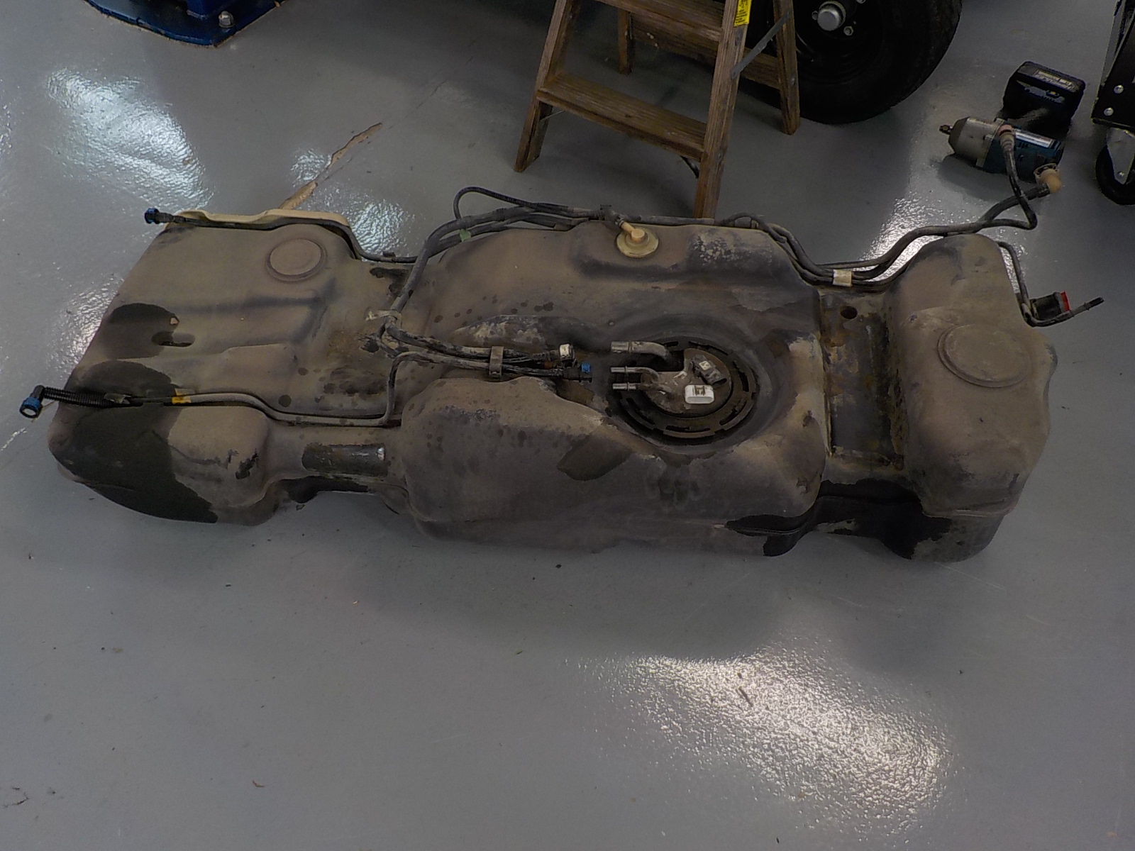 Changing Fuel Pump/Sending unit, Bosch ???? | Chevy Tahoe Forum | GMC ...