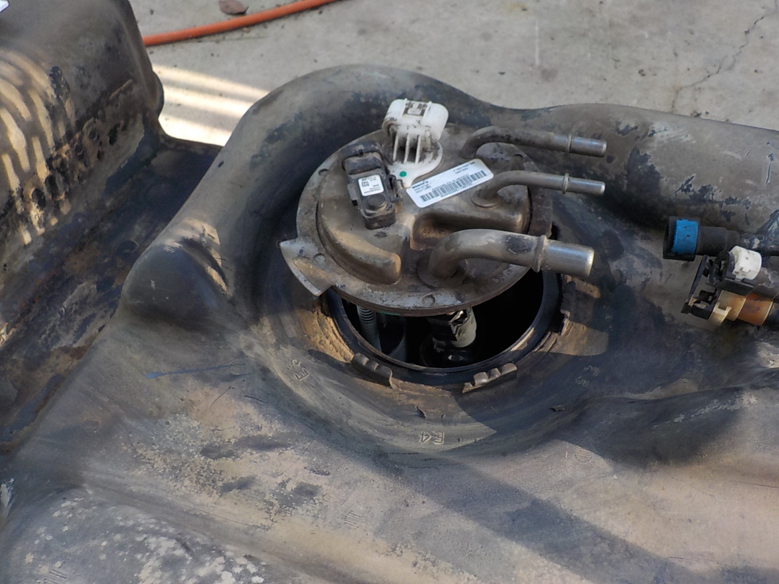 Changing Fuel Pump/Sending unit, Bosch ???? | Chevy Tahoe Forum | GMC ...