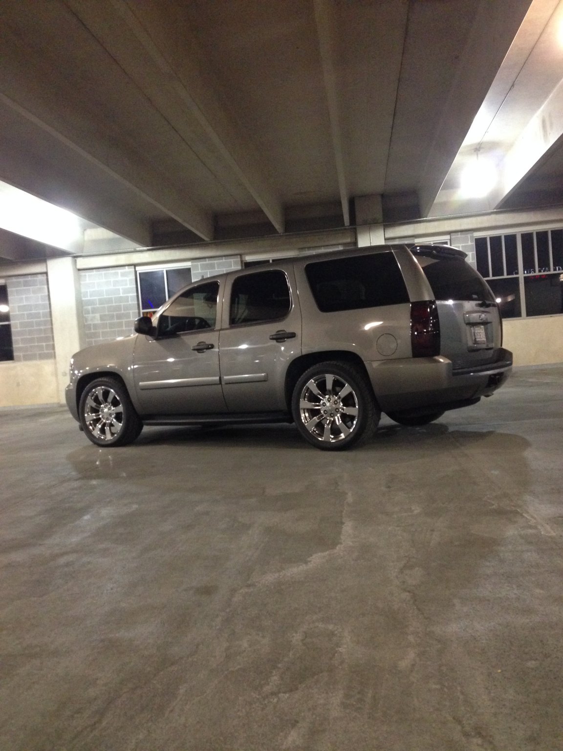 Lowered on Factory 22's- Show Me Pics | Chevy Tahoe Forum | GMC Yukon ...