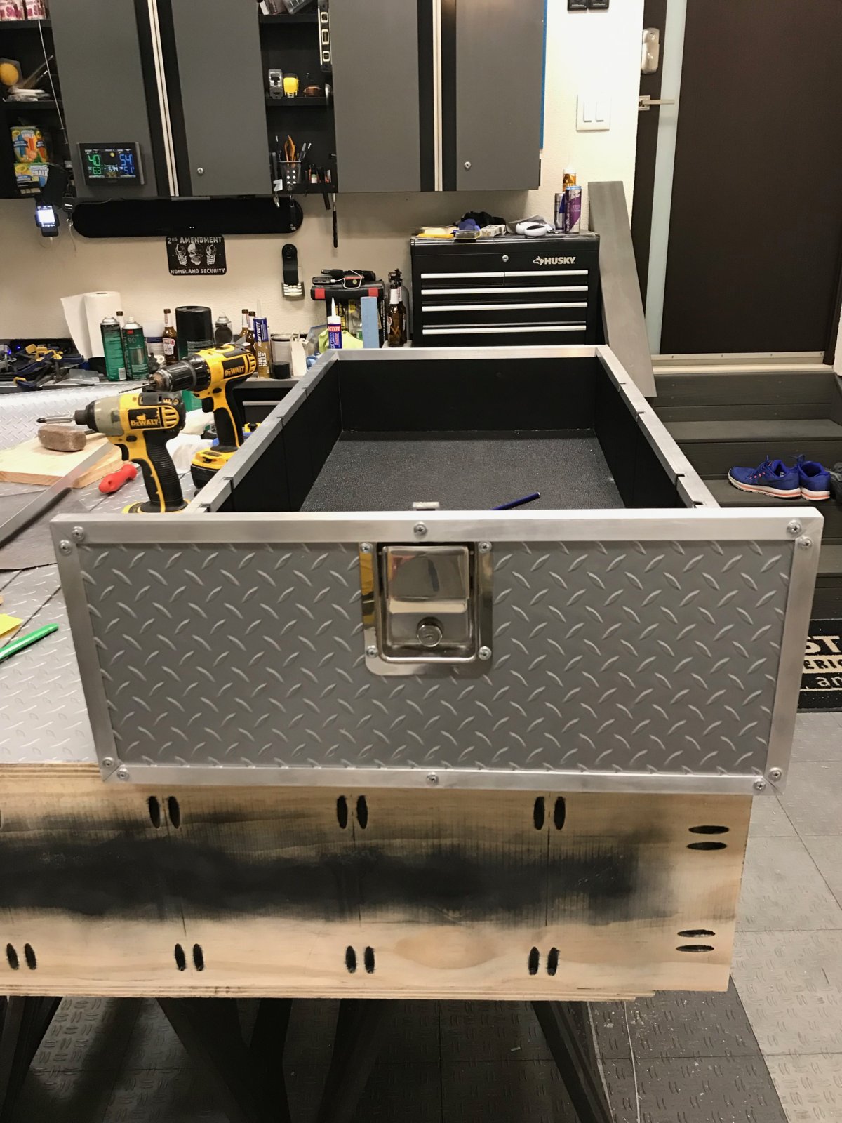 Rear cargo drawer build, pictures | Chevy Tahoe Forum | GMC Yukon Forum ...