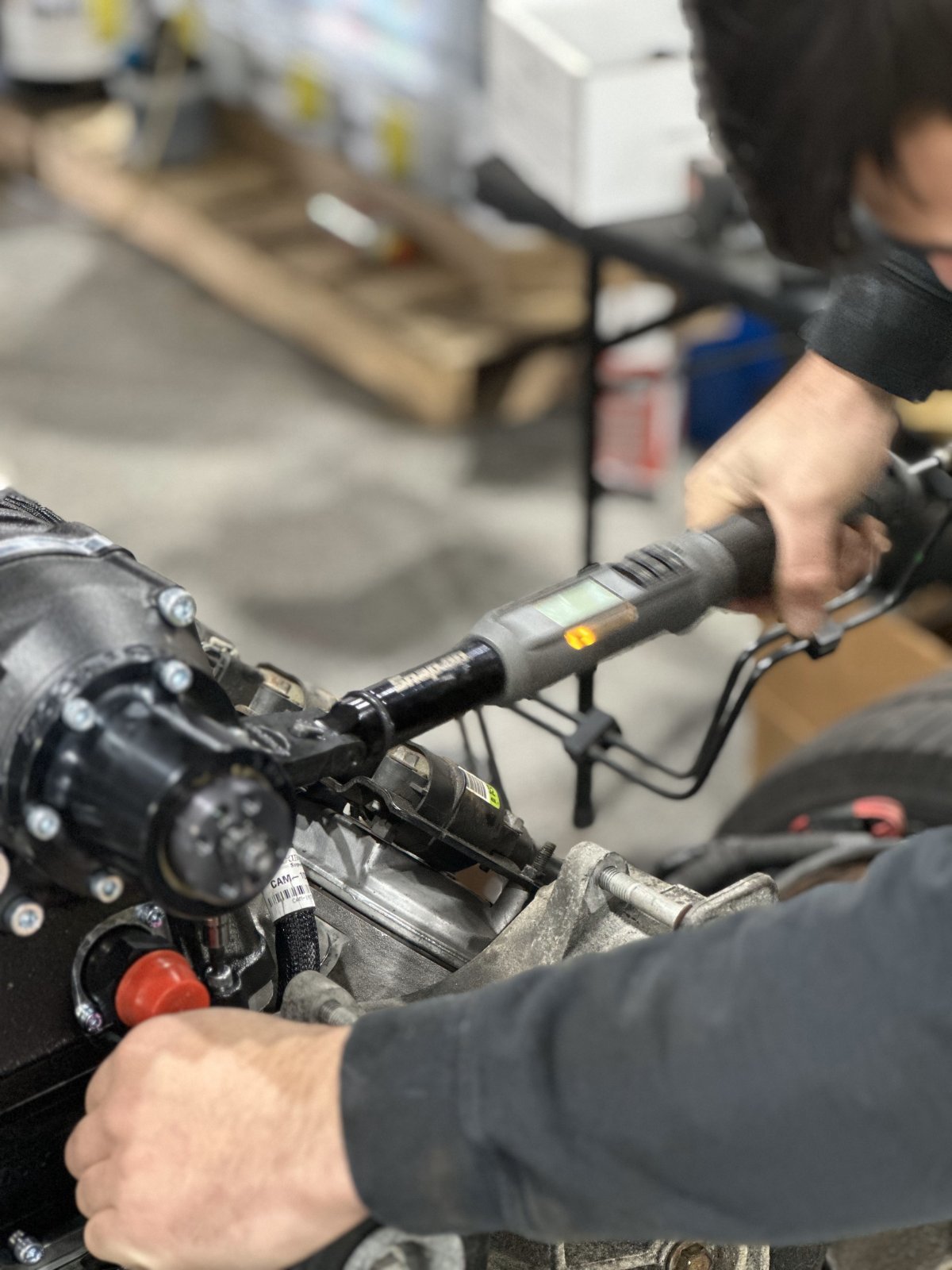 Whipple 2.3L Supercharger Installation on 2007 Yukon XL Denali (6.2L ...
