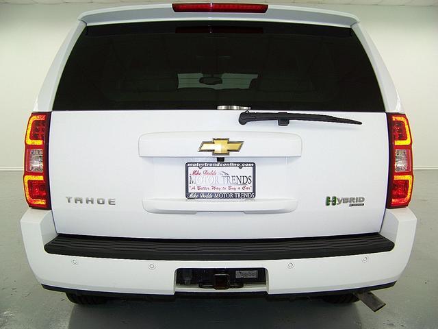 Tahoe Hybrid spoiler and applique's Fit regular Tahoe? | Chevy Tahoe ...