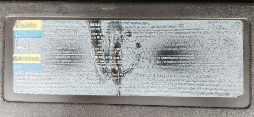 Under-hood factory decals WTB ?? ( '05 5.3 ) | Chevy Tahoe Forum | GMC ...